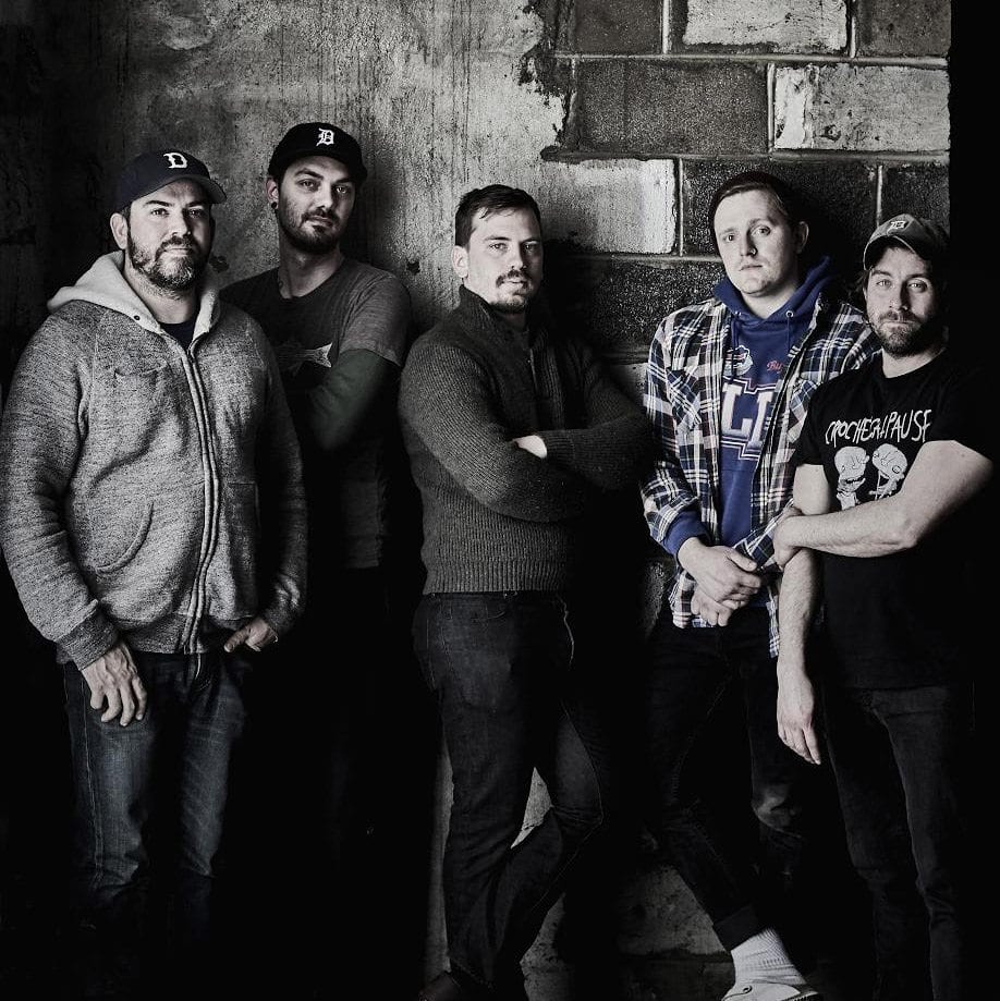 Katoi and Brad Greenhill at frame in Hazel Park